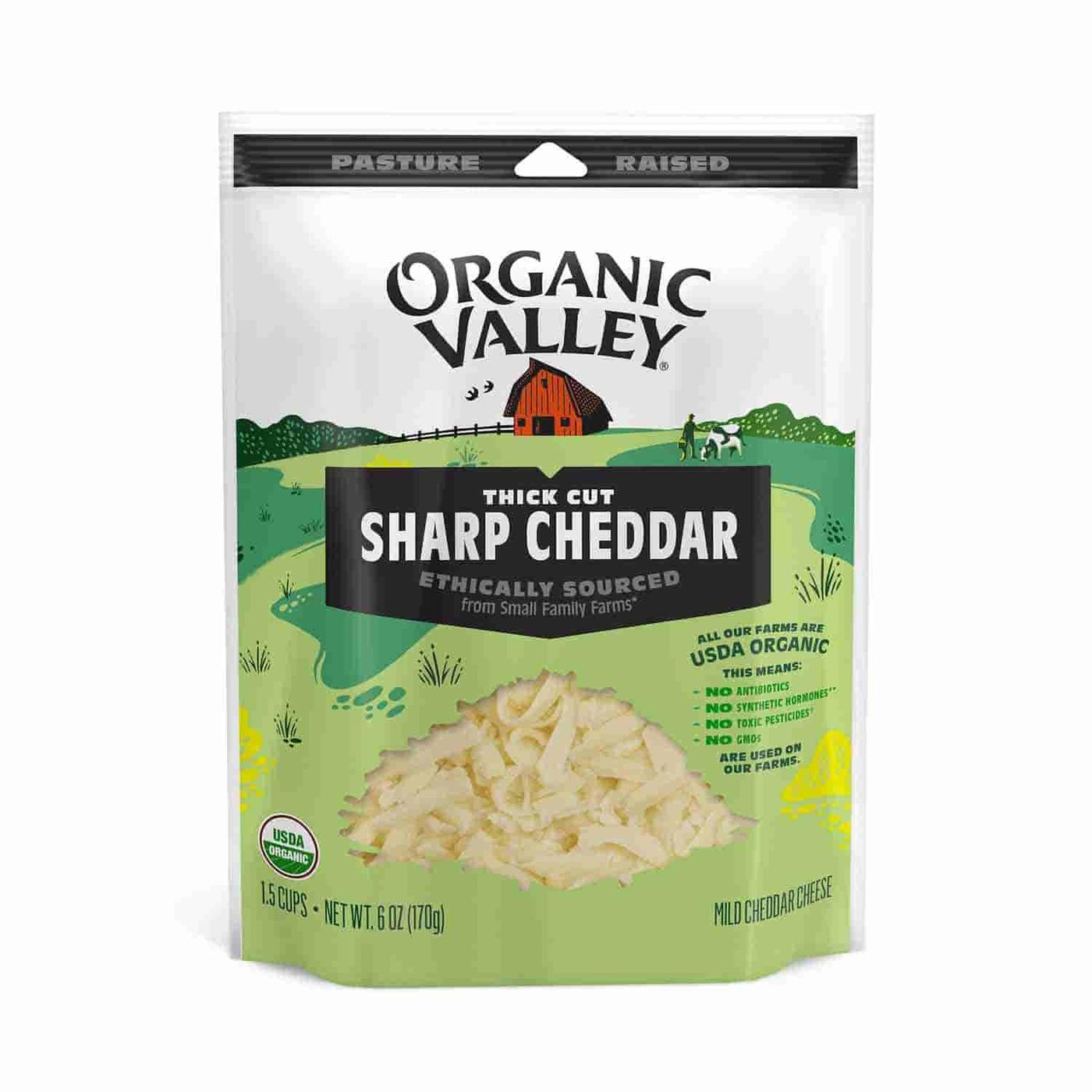 Organic Shredded Sharp Cheddar Cheese, 6 Oz