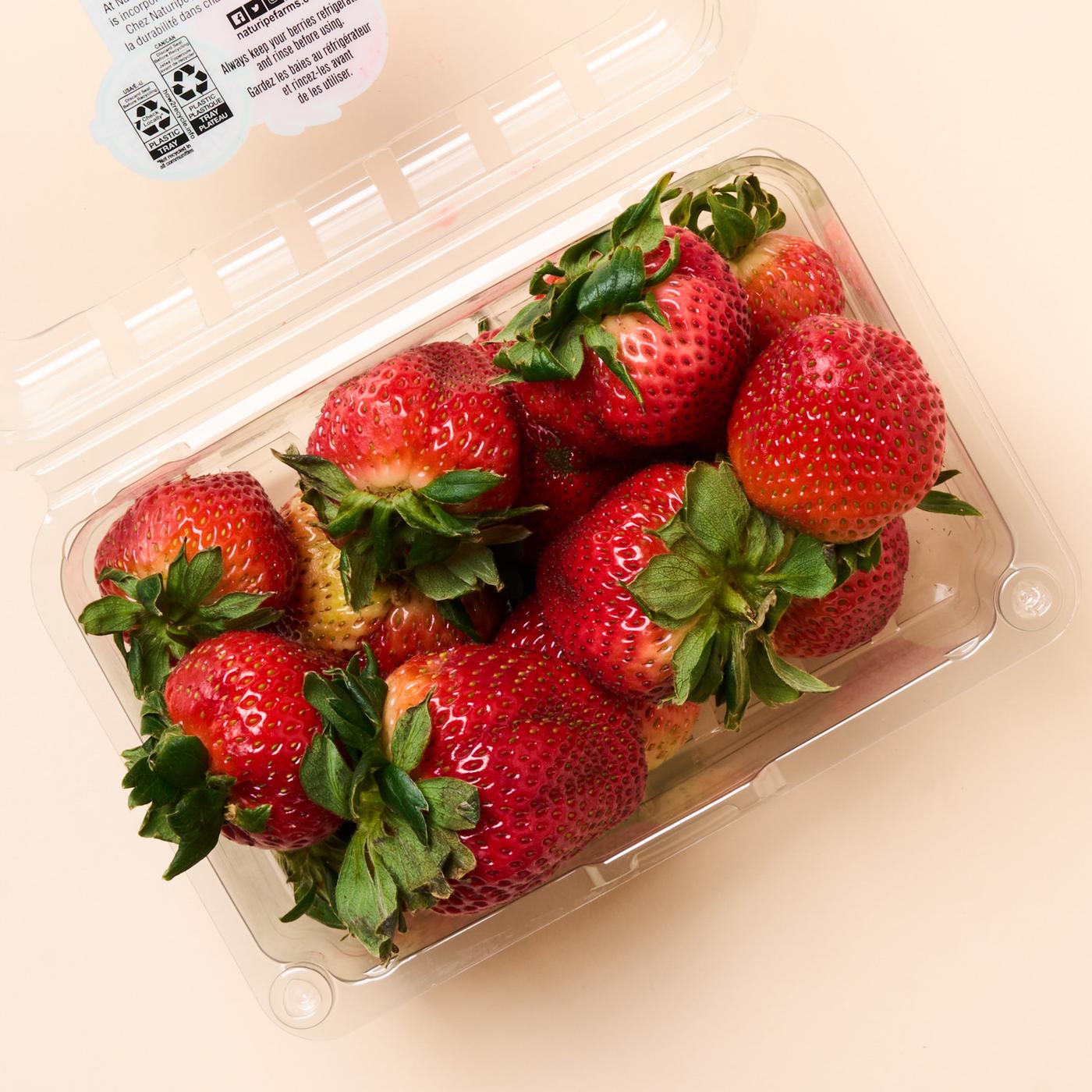 Strawberries, 1 Lb